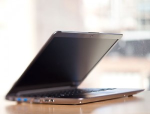 Samsung Series 5 530U: Ultrabook dengan Kinerja Memuaskan - Blog ...