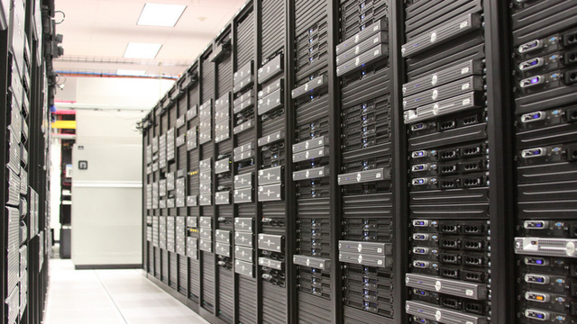 Beda Rack Server Dengan Server Tower - Blog DimensiData